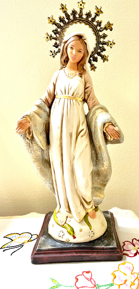 Our lady of Grace Liscano Statue – Celtic Cove Catholic Bookstore